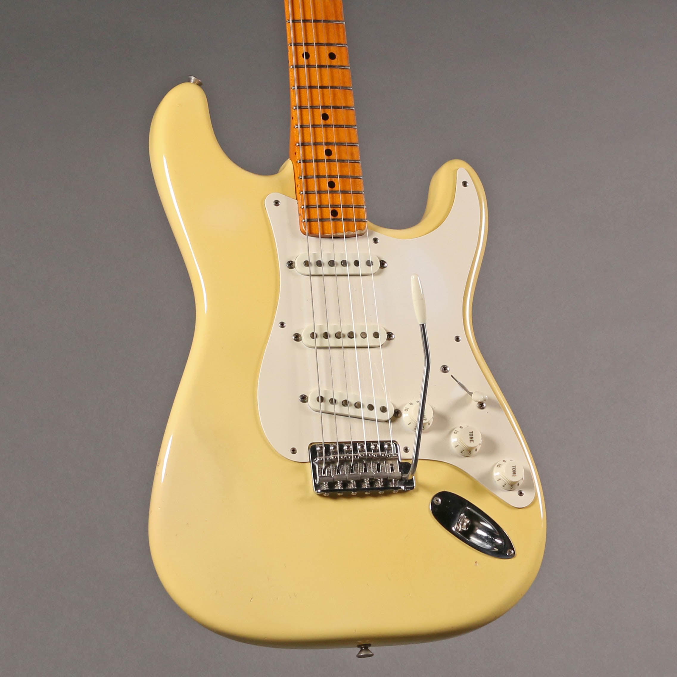 Fender Electric Guitars | Shop Vintage & Pre-owned Fender – Emerald ...