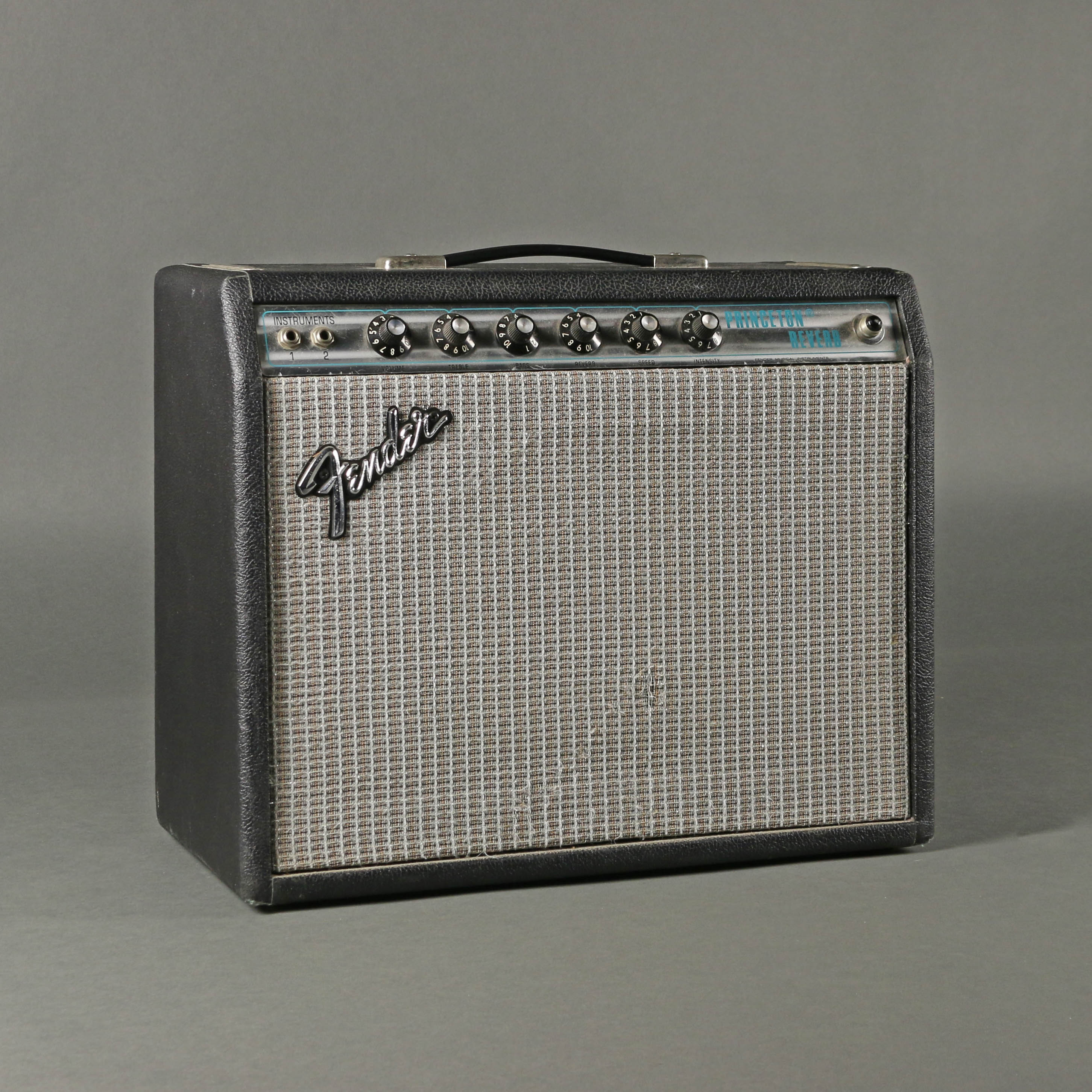Amps | Shop Guitar and Bass Amplifiers | Fender, Marshall, Vox, Carr ...